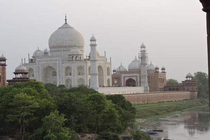 Two Days Delhi Agra Private Tour from Hyderabad - A Close Look at the Itinerary and What It Means for You