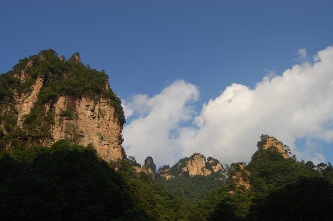 Two days highlights tour in Zhangjiajie National Forest Park - Is This Tour Right for You?