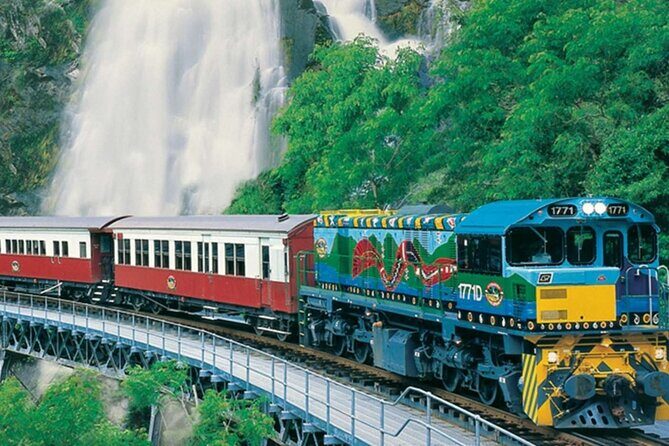 Two-Days Kuranda Rainforestation + Green Island Great Barrier - A Closer Look at the Two-Day Cairns Adventure
