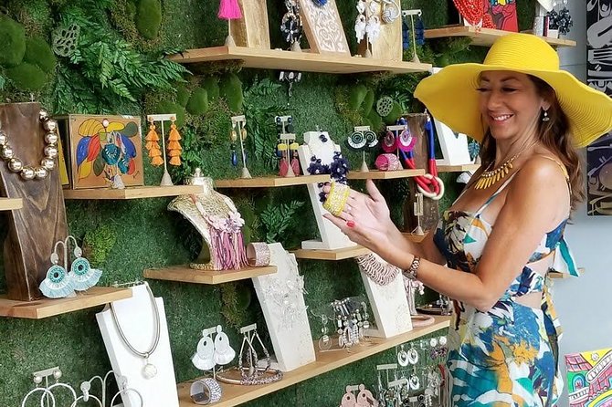 Two Hour Little Havana Introductory Walking Tour in Miami - Sampling Local Flavors