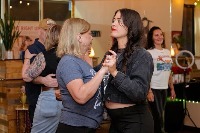 Two Step & Country Swing Dance Class in Nashville Country Fusion - FAQs