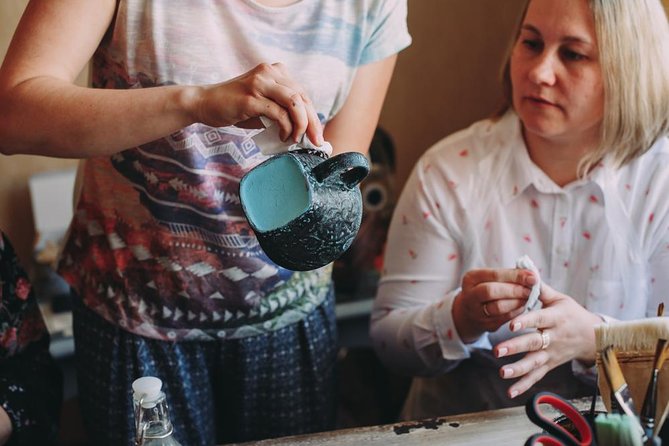 Typical Pottery Experience With Local Artisans in Catania - Experience Overview
