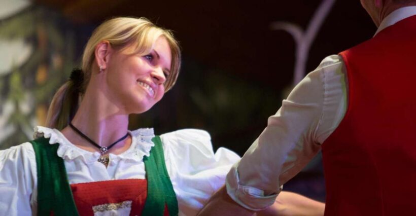 Tyrolean Evenings Family Gundolf in Innsbruck - The Authenticity and Cultural Significance