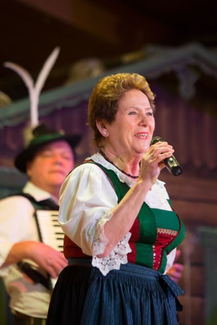 Tyrolean Evenings Family Gundolf in Innsbruck - FAQ