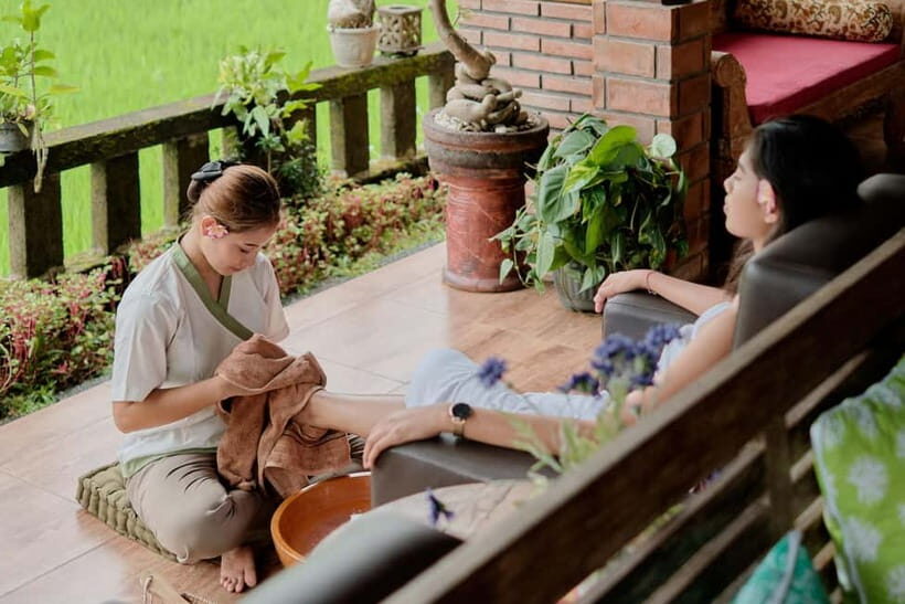 Ubud: 2-Hour Spa with Flower Bath & Rice Field View - Key Points