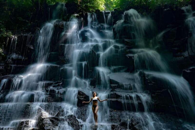 Ubud: Bali Swing hidden waterfall with personal photographer - Key Points