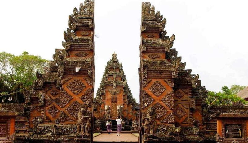 Ubud: Barong and Keris Dance, Batuan Temple, and Waterfall - Introduction