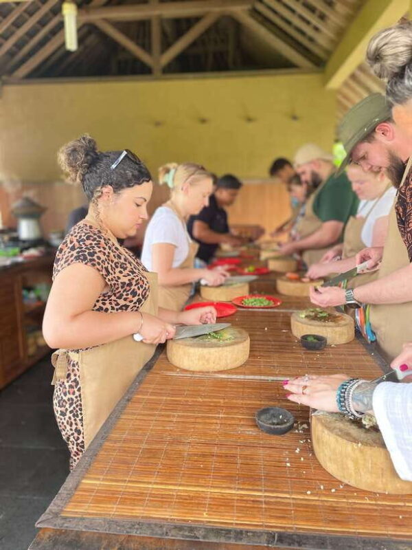 Ubud: Cooking Class with Market Visit and Hotel Pickup - Final Thoughts: Who Should Consider This Tour?