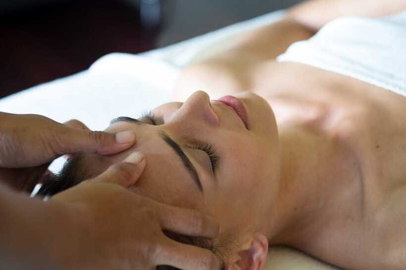 Ubud: Couple Spa Treatment with Bath Ritual & Sparkling Wine - In The Sum Up