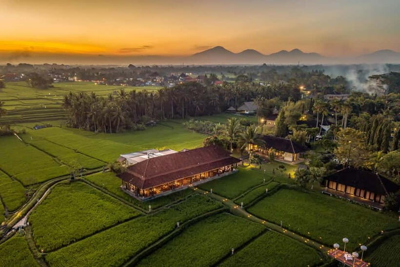 Ubud: Kecak Dance and Royal Balinese Dinner - Authenticity and Reviews: What Travelers Say