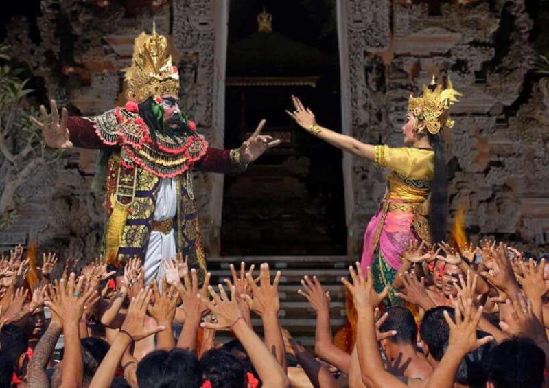 Ubud: Kecak Ramayana with fire dance - Key Points