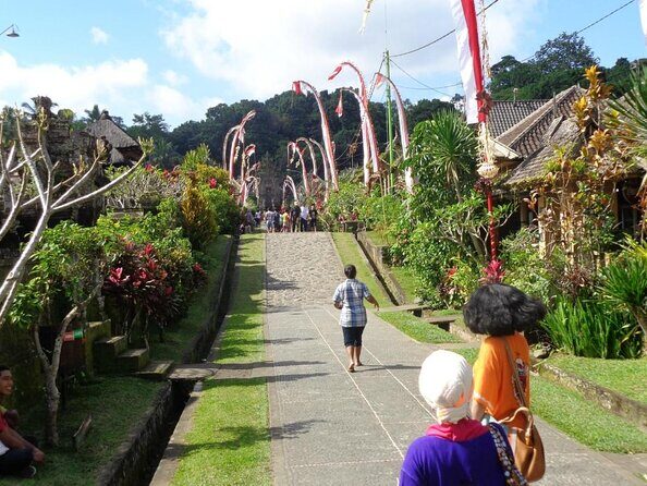 Ubud Nature Waterfall Tour - Key Points
