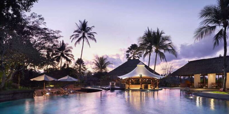 Ubud: Romantic Barbecue Dinner by the Pool - Key Points