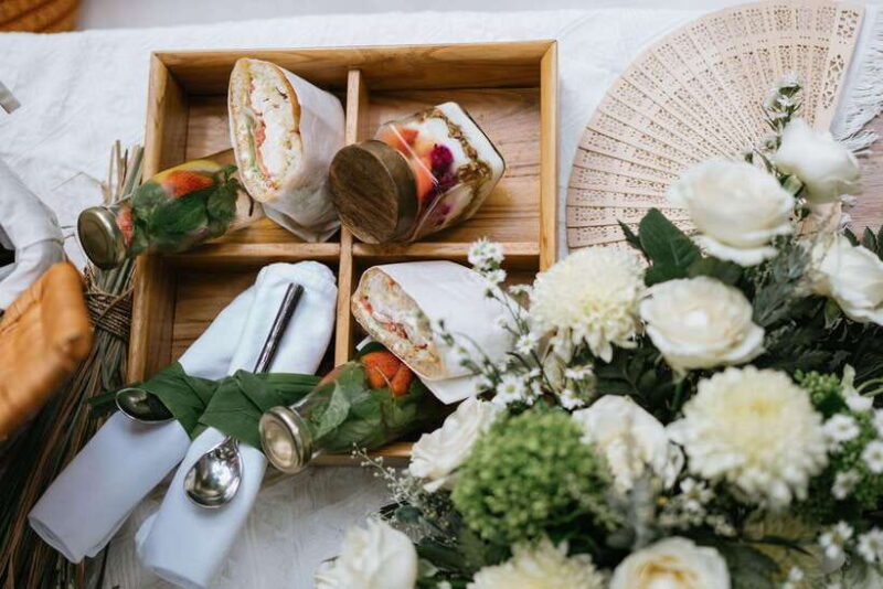 Ubud: Romantic Picnic on a Wooden Boat with Sparkling Wine - Key Points