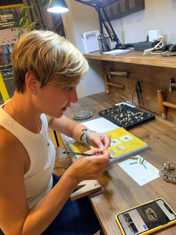 Ubud: Silver & Brass Jewelry Making at Monkey Crossing - Who Should Consider This Tour?