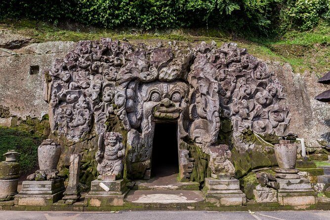 Ubud Temple Tour & Purification and Rice Terrace - What Makes This Tour Worth Considering