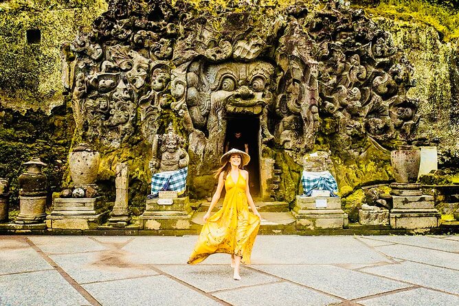 Ubud Tour: Monkey forest, rice terraces, temple, waterfall - The Itinerary in Detail