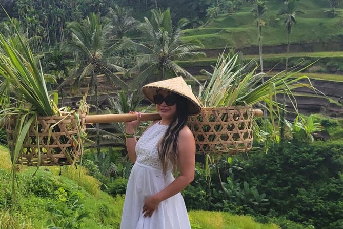 Ubud Tour: Monkey forest, rice terraces, temple, waterfall - Transportation and Duration