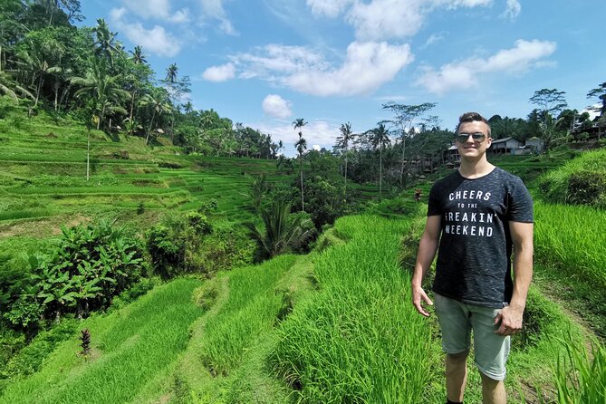 Ubud Village, Tegalalang Rice Terrace Swing, Tirta Empul Temple and Waterfafall - FAQ