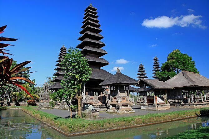 Ubud Waterfall and Tanah Lot Sunset Tour - Taman Ayun Temple: Elegant and Serene