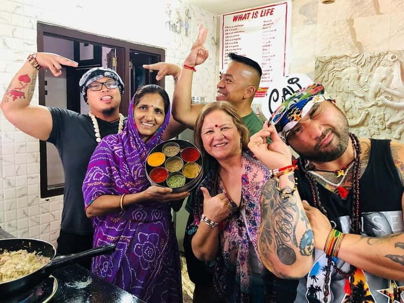 Udaipur: Authentic Indian Cooking Class with Lunch or Dinner - Key Points