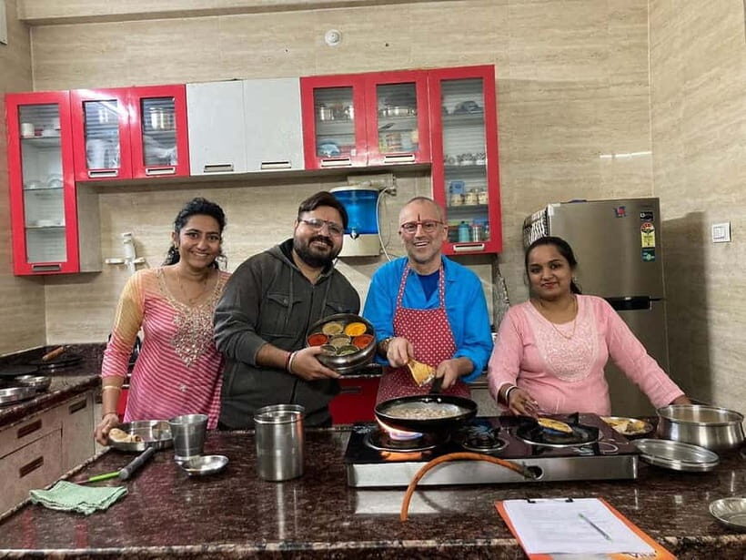 Udaipur: Authentic Indian Cooking Class with Lunch or Dinner - A Look at the Experience