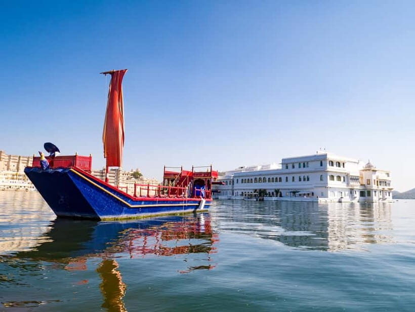 Udaipur: City of Lakes Full-Day Guided Tour - Authentic Experiences and Authenticity