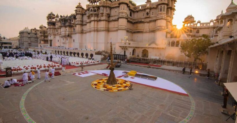 Udaipur: City Palace Museum Tour and Lake Pichola Boat Tour - The Sum Up