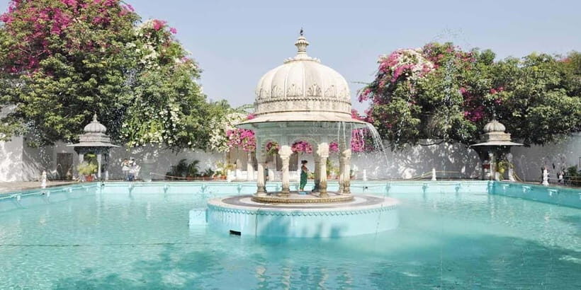 Udaipur: Full Day Private City Tour with Optional Boat Ride - The Heart of Udaipur: What to Expect from the Tour