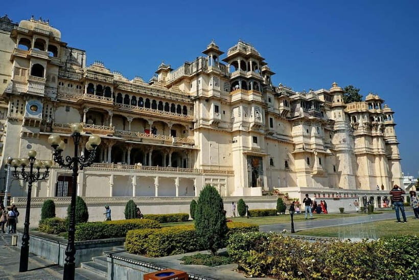 Udaipur: Full Day Private City Tour with Optional Boat Ride - An In-Depth Look at the Tour Experience