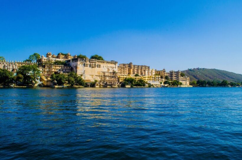 Udaipur Full-Day Private Sightseeing Tour With Guide - A Well-Rounded Introduction to Udaipur