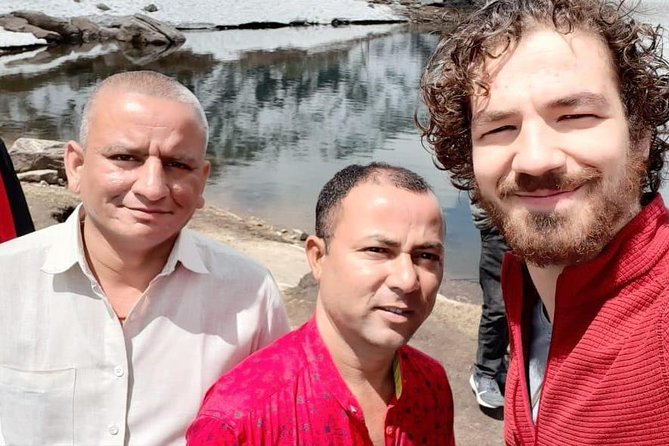 Udaipur Full Day Sightseeing Tour By Tuk Tuk - Exploring Lake Pichola and the City Palace