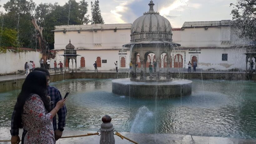 Udaipur Highlights: Private City Sightseeing guided tour - Key Points