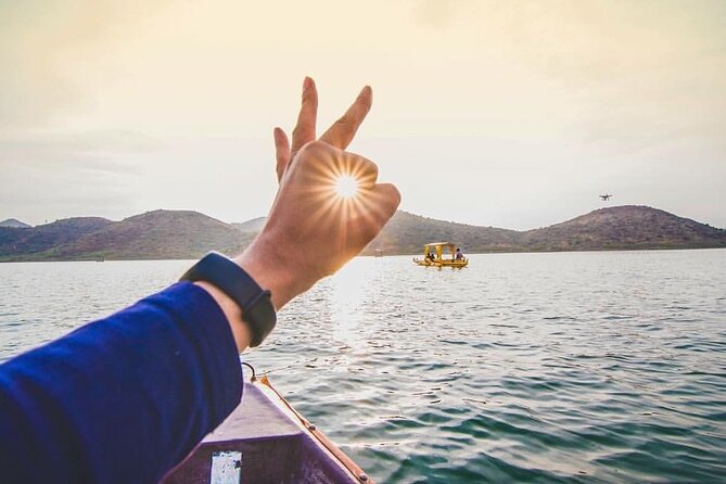 Udaipur in Half Day Sightseeing with guide and transfers - The Sum Up