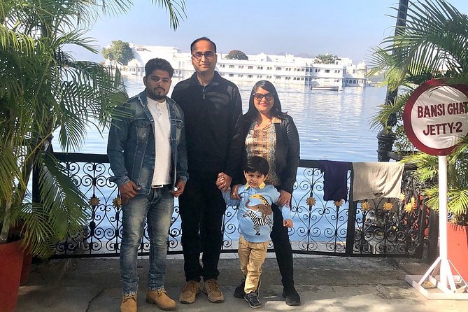 Udaipur Sightseeing Tour By Car With Guide - The Sum Up