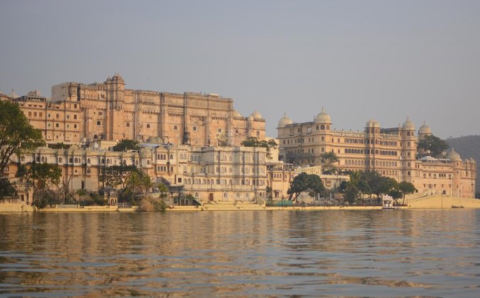 Udaipur Sightseeing Tour With Guide - What Makes This Tour Stand Out?