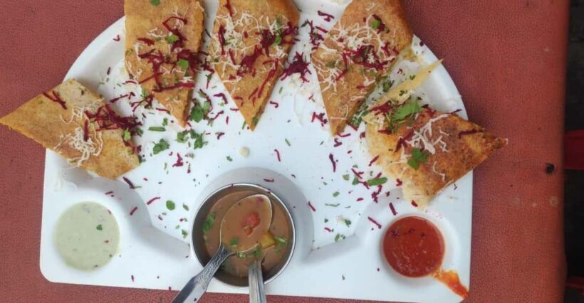 Udaipur: Street Food adventure l Eat Just like a local - Exploring Udaipur’s Food Scene: What to Expect