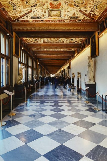 Uffizi gallery: private guided tour priority ticket - Who Should Consider This Tour?