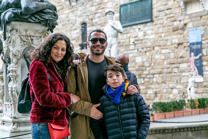 Uffizi Gallery Tour for Kids & Families in Florence with Child-friendly guide - A Detailed Look at the Family-Friendly Uffizi Tour