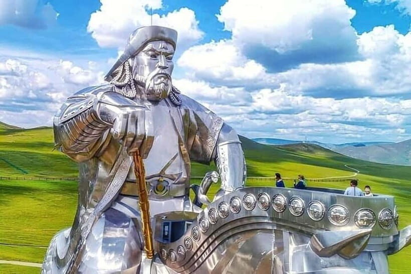 Ulaanbaatar: Chinggis Khaan Statue and Turtle Rock Day Tour - Key Points