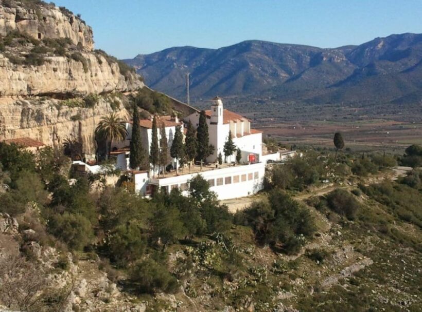 Ulldecona: Spiritual Cave Paintings Tour at Ermita Shelters - Key Points