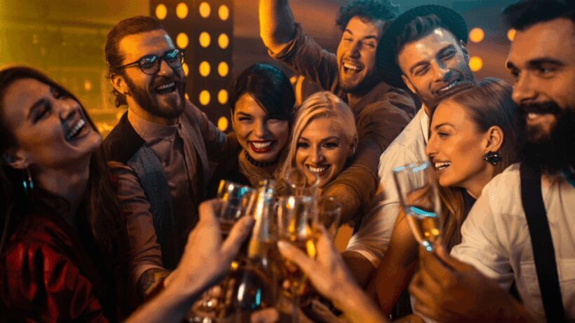 Ulm: Bar and Club Tour with Free Shots and VIP entry - Introduction