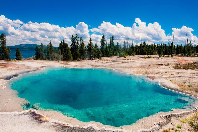 Ultimate Audio Tours: Yellowstone, Glacier, Grand Teton & Banff - Who Will Love This Tour?