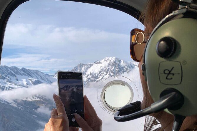 Ultimate Discovery: 3 Glaciers & Snow Landing  45min - FAQ
