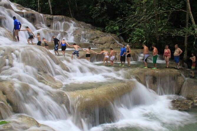 Ultimate Dunn's River Falls hike and swim and Natural wonder - FAQ
