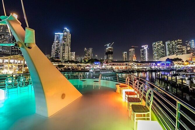 Ultimate Miami Boat Party with Free Open Bar & Live DJ - Who Will Love This Experience?