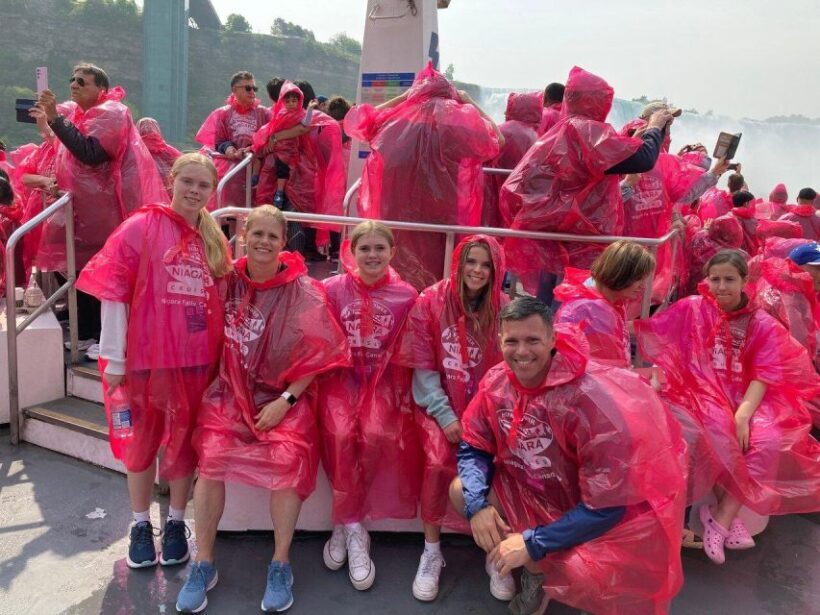Ultimate Niagara Falls Tour with Boat Cruise - Authenticity and Local Flavor