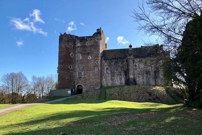 Ultimate Outlander Day Tour - Exploring Doune Castle