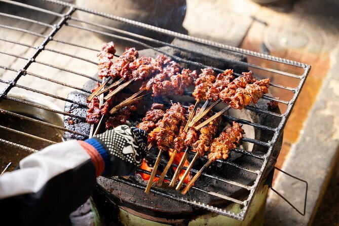 Ultimate Street Food Tour by Tuk Tuk - 20 Tastings Across 8 Stops - Why This Tour Is a Great Choice