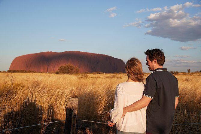 Uluru (Ayers Rock) Sunset + Outback Barbecue Dinner & Star Talk - A Detailed Look at the Experience